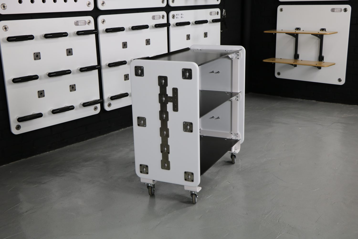 Training Wall | Storage Trolley